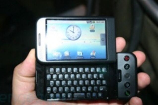 Новые "живые" фотографии Android-коммуникатора T-Mobile G1 | Обозреватель | OBOZ.UA