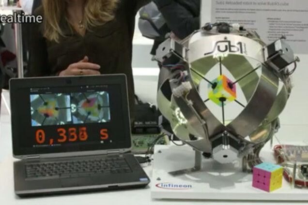 Робот установил новый рекорд скорости сборки кубика Рубика: видео ...