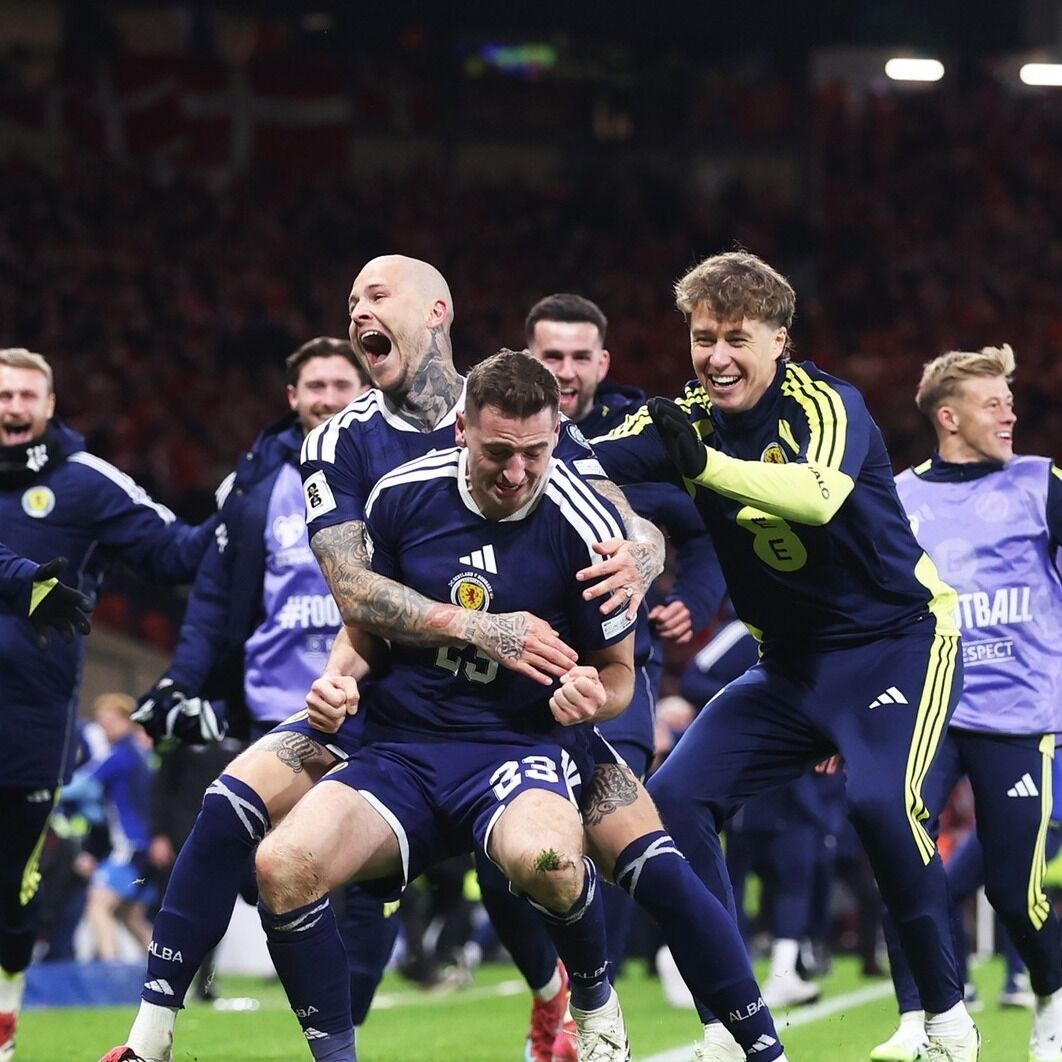 Шотландія Данія - тренер господарів нагадав футболістам про Україну - відбір ЧС 2026 | OBOZ.UA