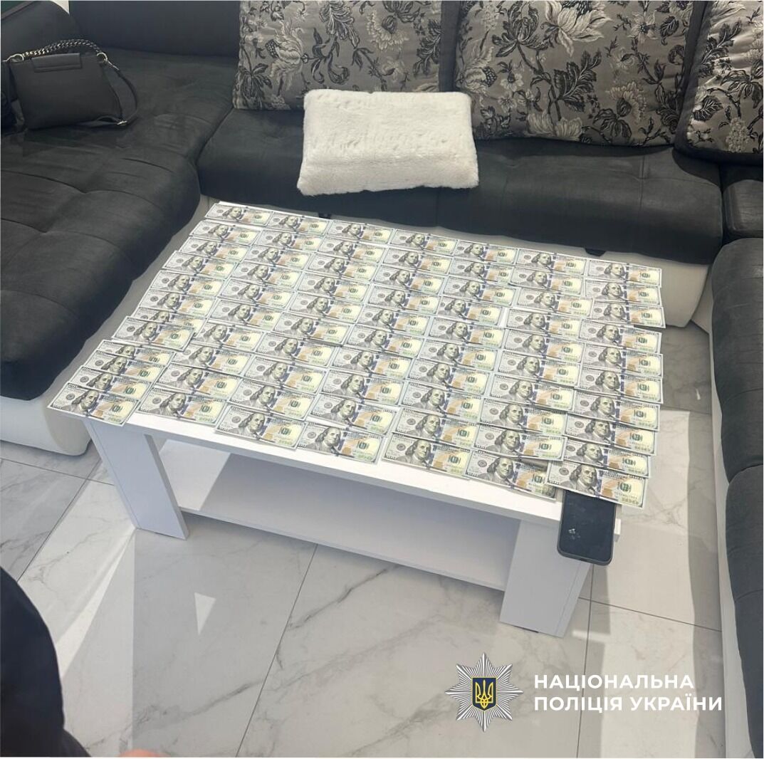 1500 доларів за тимчасову непридатність до військової служби – у Надвірній затримали керівника ...