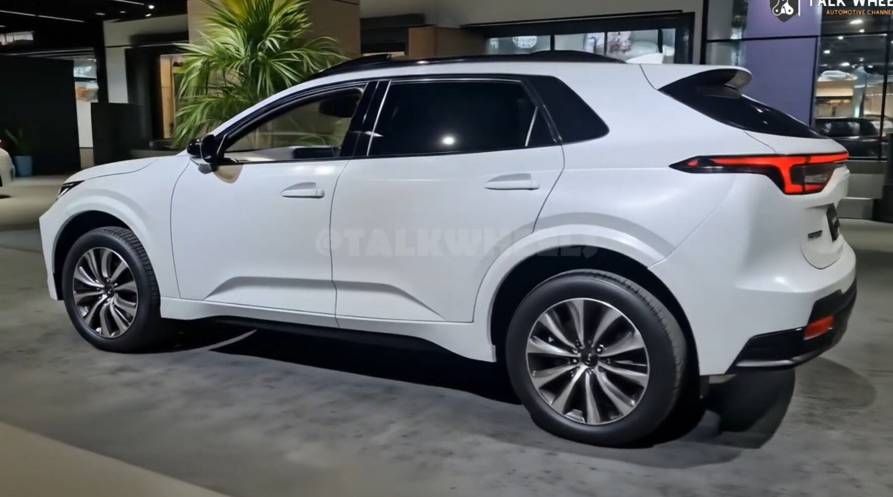 Нову Subaru Solterra показали з іншим дизайном - фото Субару Солтерра 2025 | OBOZ.UA