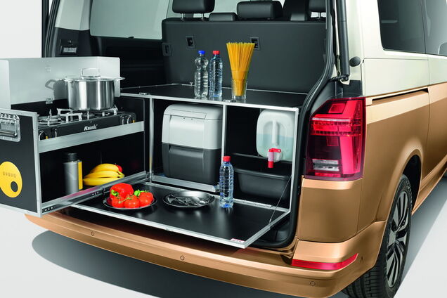 Volkswagen показал кухню-кровать для путешественников | Новости | OBOZ.UA