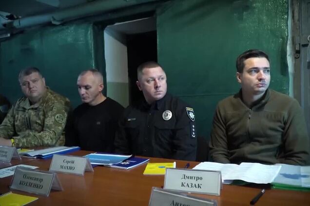 Зеленский провел совещание в Николаеве | Видео | OBOZ.UA